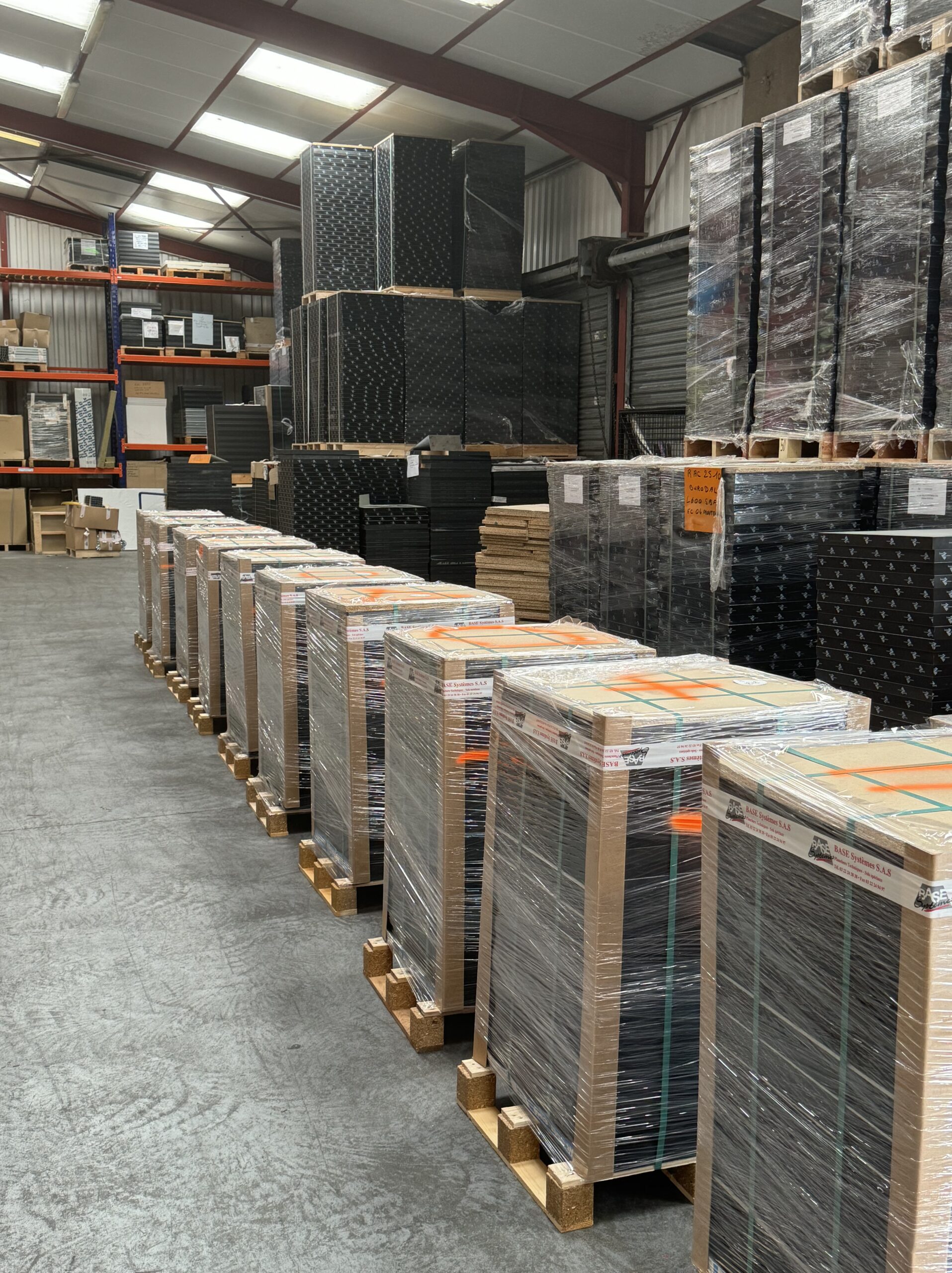 NEGOCE DES ELEMENTS DU PLANCHER TECHNIQUE - www.basesystemes.fr